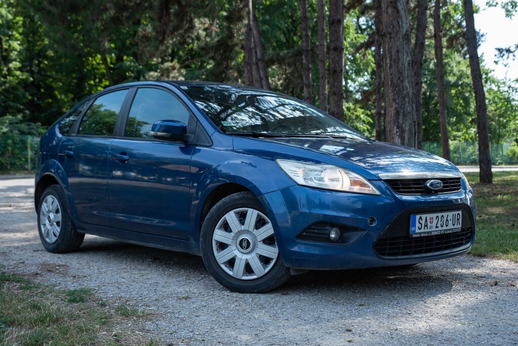 Ford Focus: 1.6 l | 2009 г. | 169000 km. Hečbek