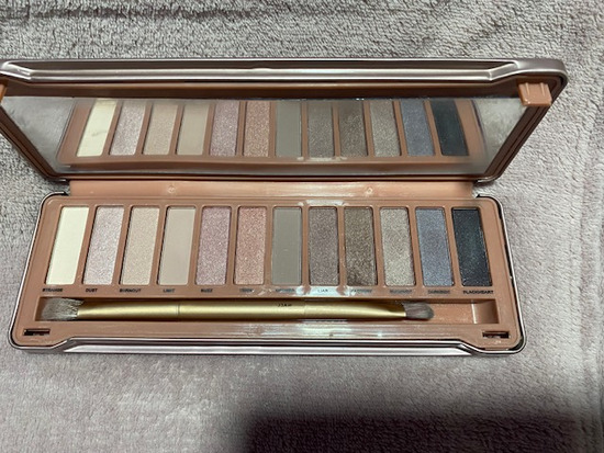 Urban decay naked good karma