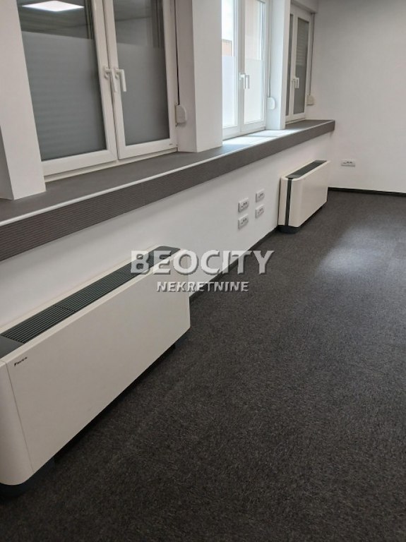 Novi Sad, Centar, Futoska, 5. 0, 355m2, 2662EUR