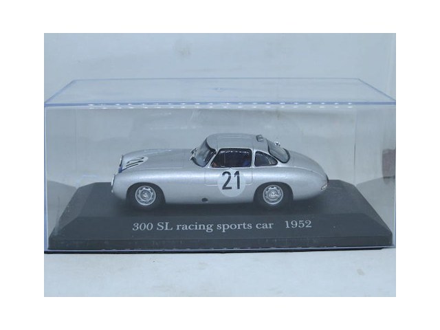 1:43 IXO/altaya mercedes 300SL sports car