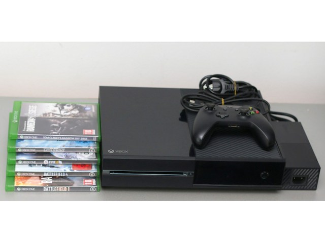 XBOX One 500GB + 5 IGARA na diskovima + igre na HDD