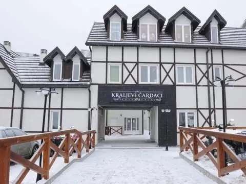 Hotel Kraljevi Čardaci
Apartmani leto/jesen 2015.