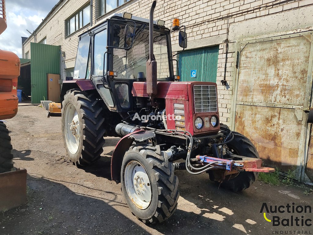 Prodaje se Belarus 82.1 traktor točkaš na aukciji