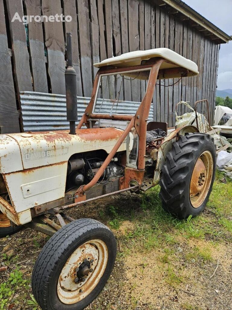 Prodaje se David Brown 770A Selectamatic 12 speed traktor točkaš na aukciji