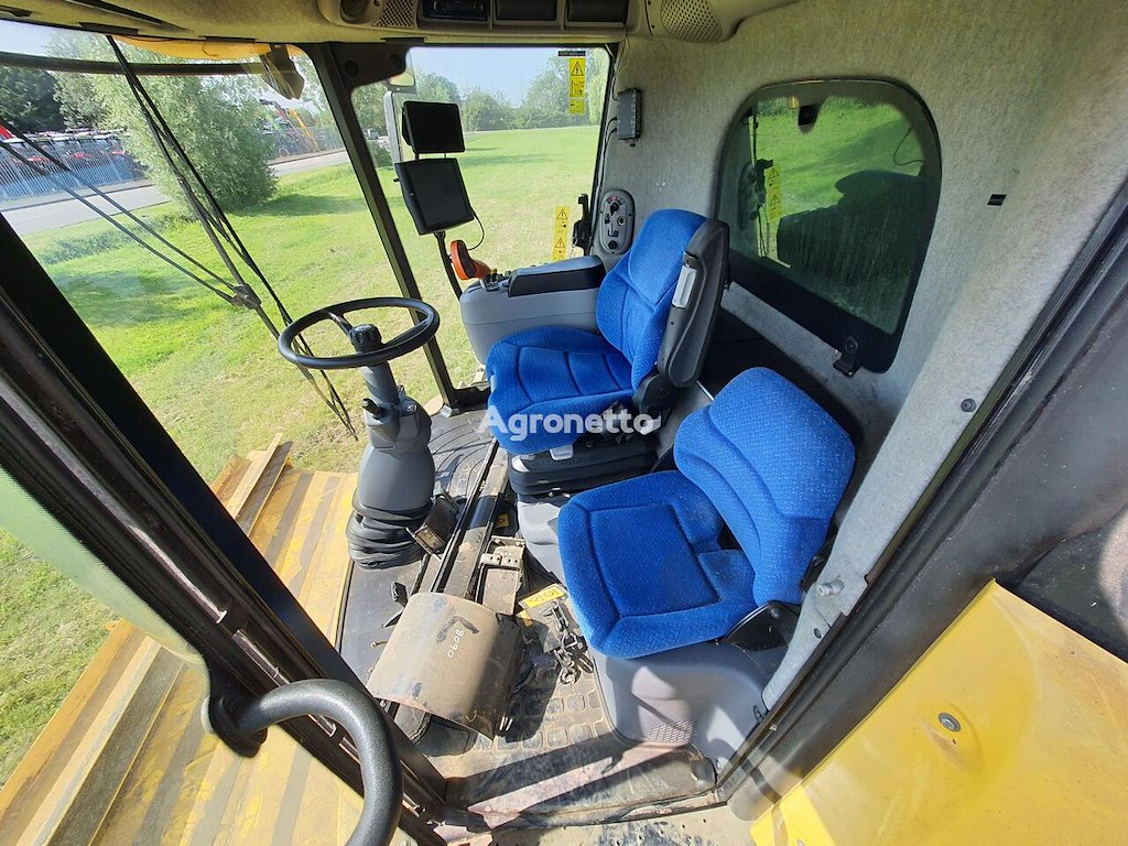 New Holland CX8090 kombajn za žito