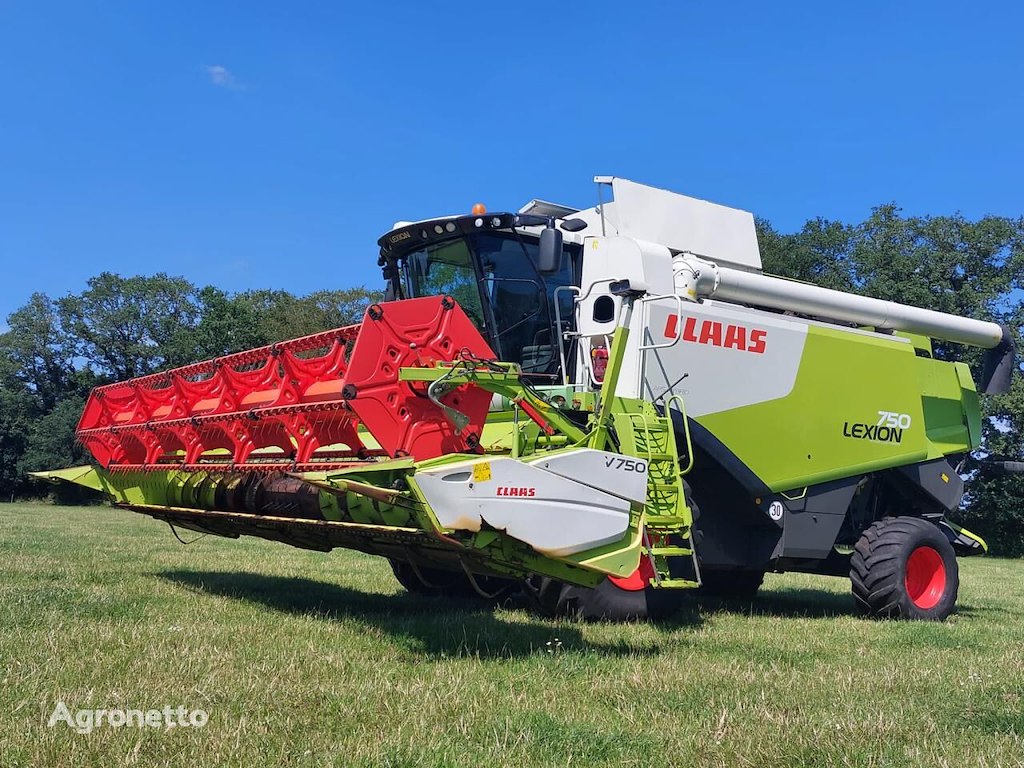 Claas Lexion 750 Montana 4WD kombajn za žito