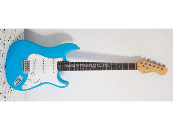 Azalea Stratocaster Miami blue električna gitara + torba, trzalice, lekcije