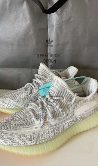 ADIDAS YEEZY BOOST vikend akcija