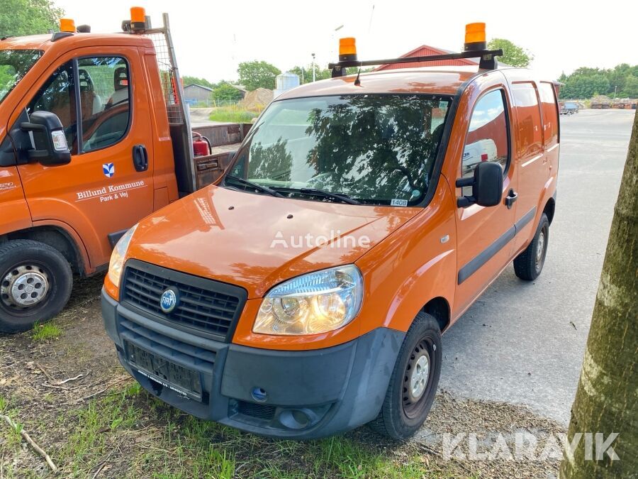 Prodaje se FIAT Doblo Cargo laki furgon na aukciji