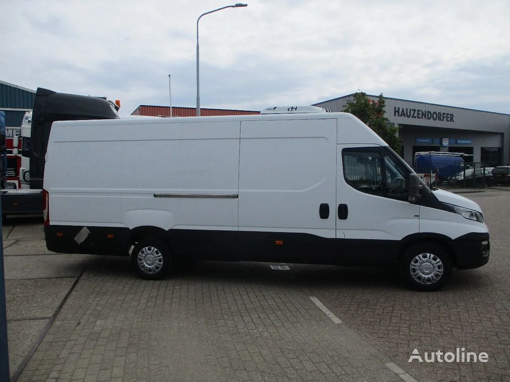 IVECO Daily 35C17 DAILY 35 C 17 HI-MATIC EURO 5 MAXI UITVOERING KONVEK minibus hladnjača