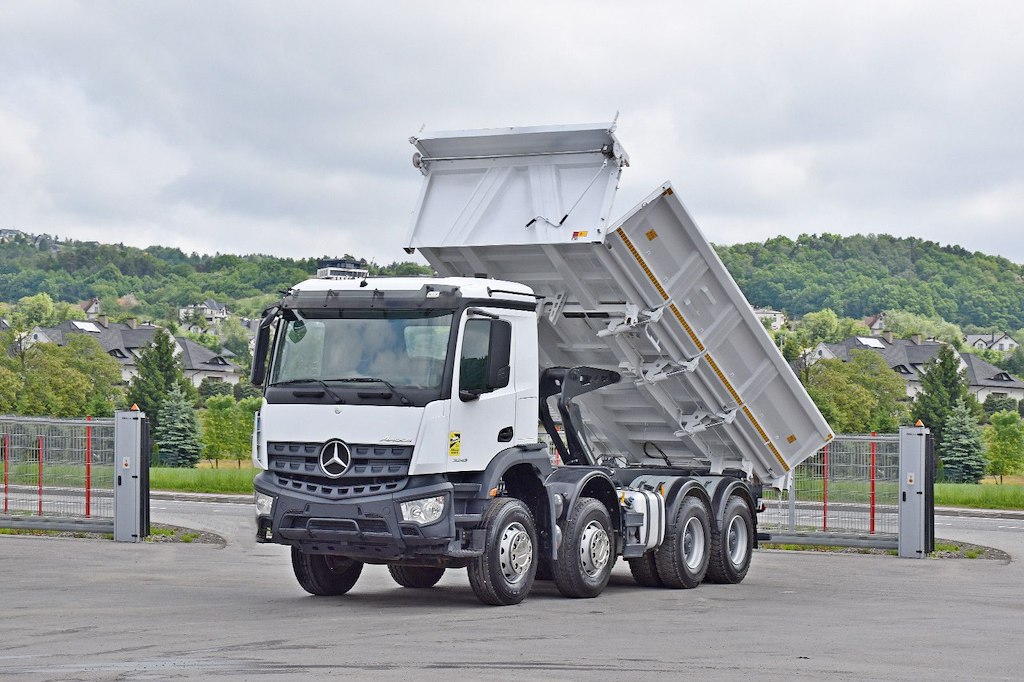 Mercedes-Benz ACTROS 3243 kiper