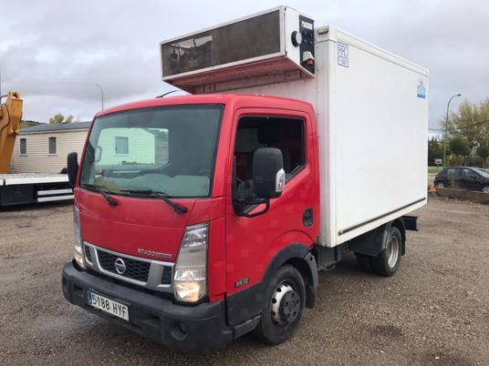 Nissan Cabstar NT400 kamion hladnjača < 3.5t