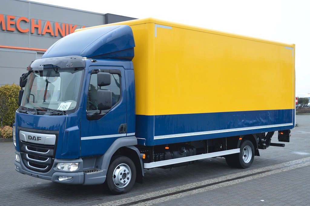 DAF LF 180 FA kamion furgon