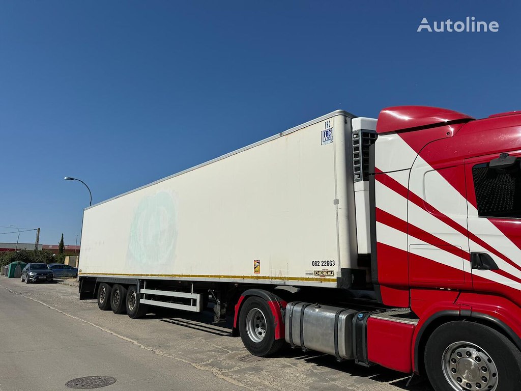 Chereau poluprikolica hladnjača