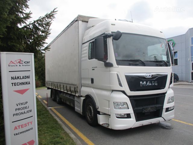 MAN TGX 26.440 6x2 kamion sa klizna zavesa cerada