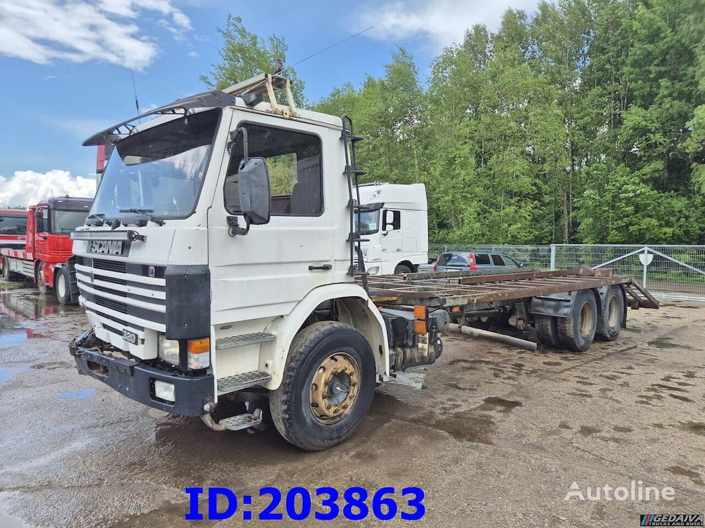 Scania 113 6x2 10tyre autotransporter