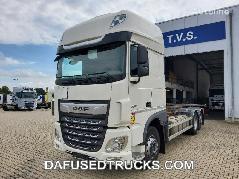 DAF FAR XF450 vozilo za prevoz kontejnera