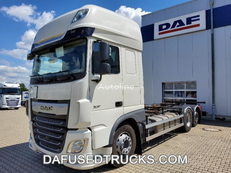 DAF XF 450 FAR vozilo za prevoz kontejnera