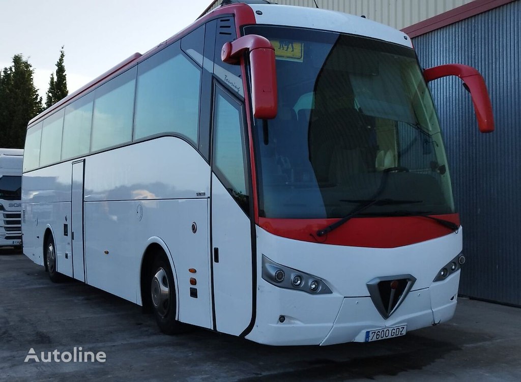 VDL Noge HDH turistički autobus