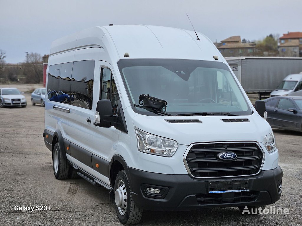 Ford Transit putnički minibus