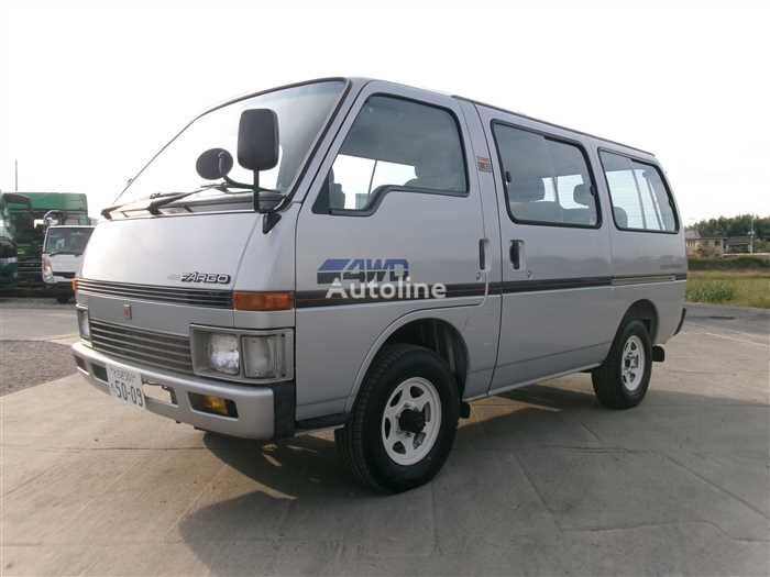 Isuzu FARGO WAGON putnički minibus