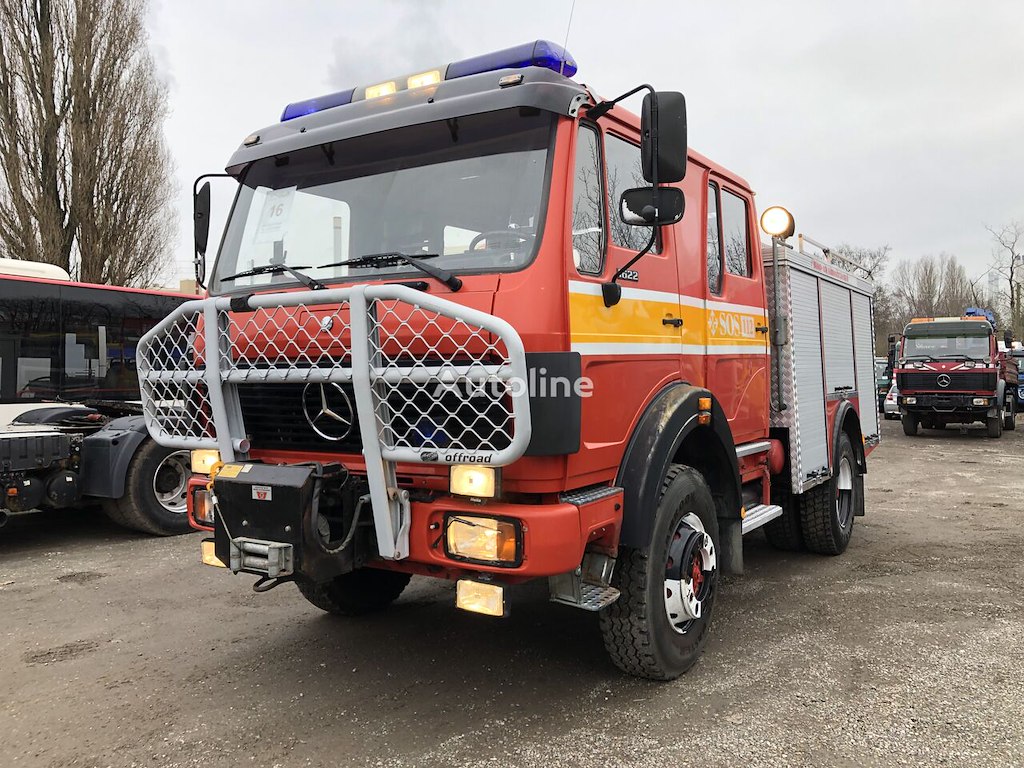 Mercedes-Benz 1622 SK 4x4 4WD Feuerwehr/Seilwinde/3000 Liter (kein 17 18) vatrogasno vozilo