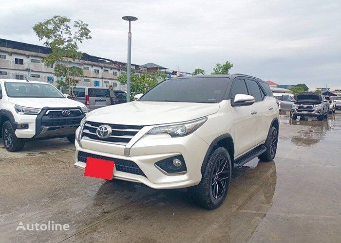 Toyota FORTUNER terenac