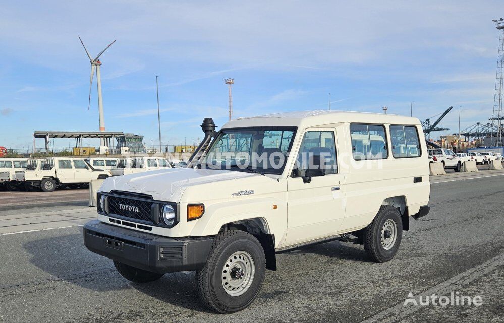 Toyota Land Cruiser 78 terenac