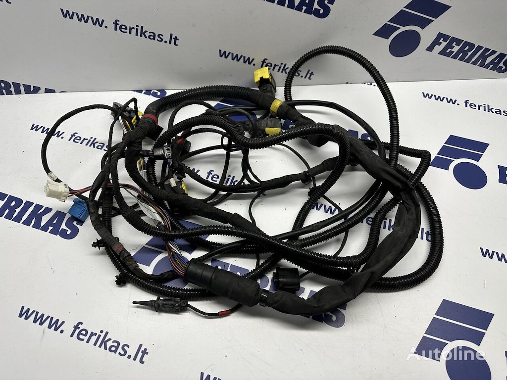 Xenon headlights wires set far za Mercedes-Benz Actros MP5 tegljača