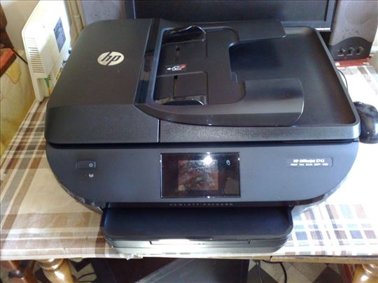 Štampač HP-Officejet 5742/puni kertridži