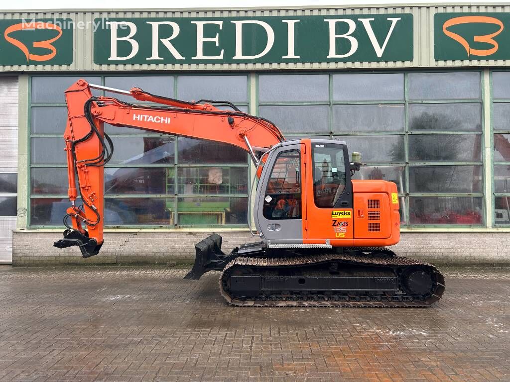 Hitachi Zaxis 135 US bager guseničar