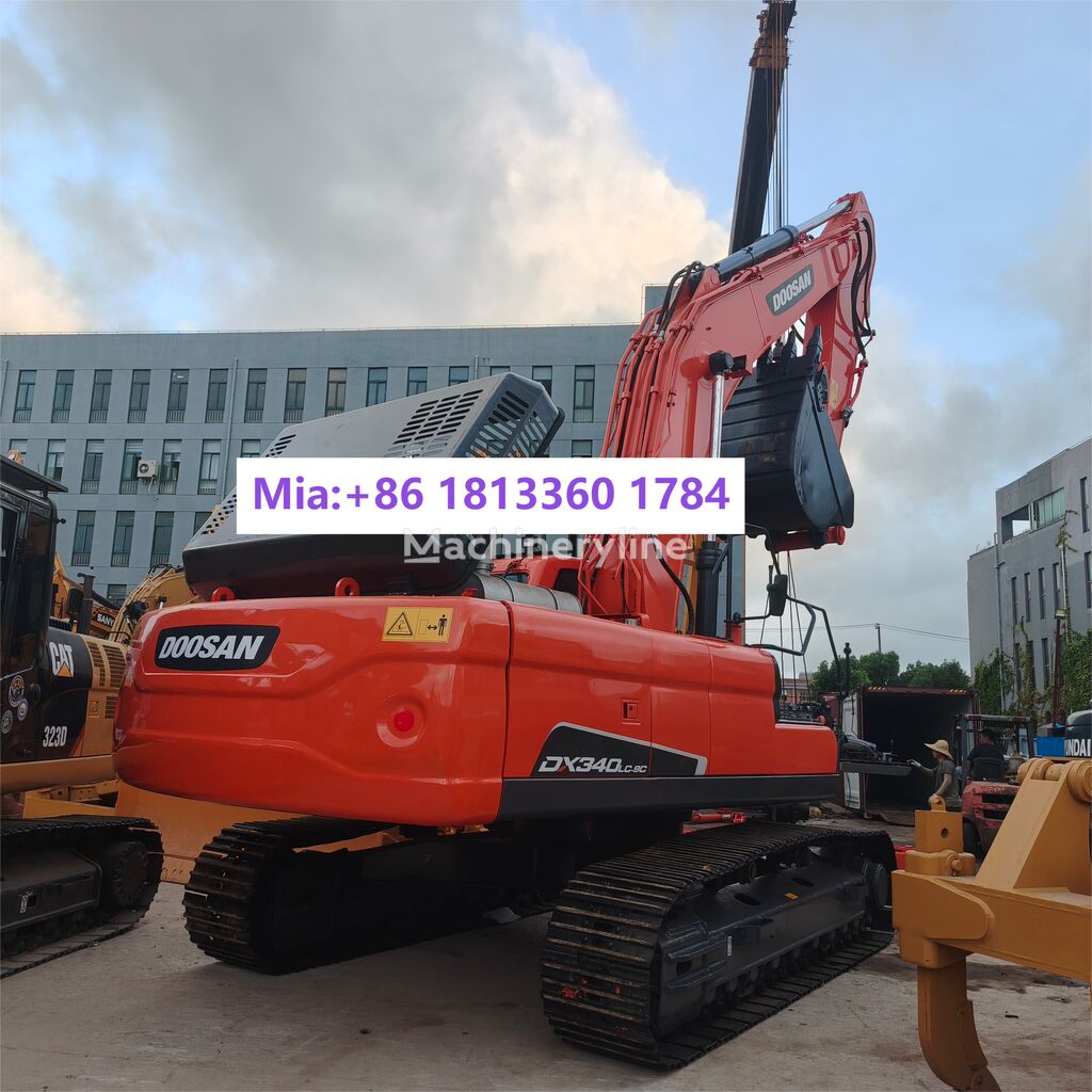 Doosan DX340 bager guseničar