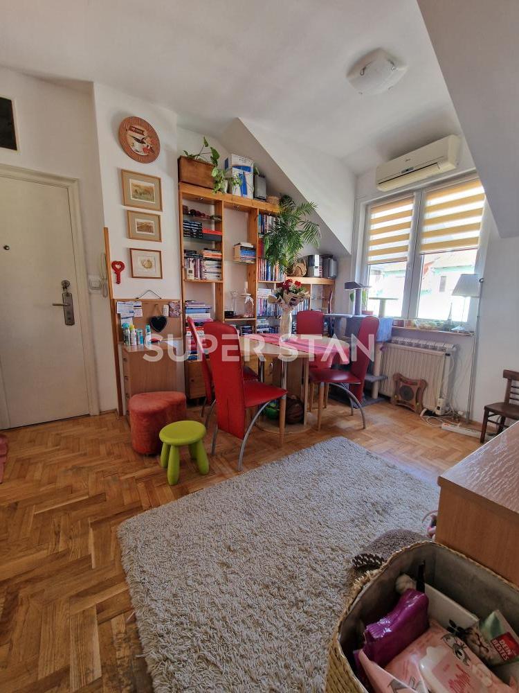 Funkcionalan stan na odličnoj lokaciji ID#1032 128.000 €