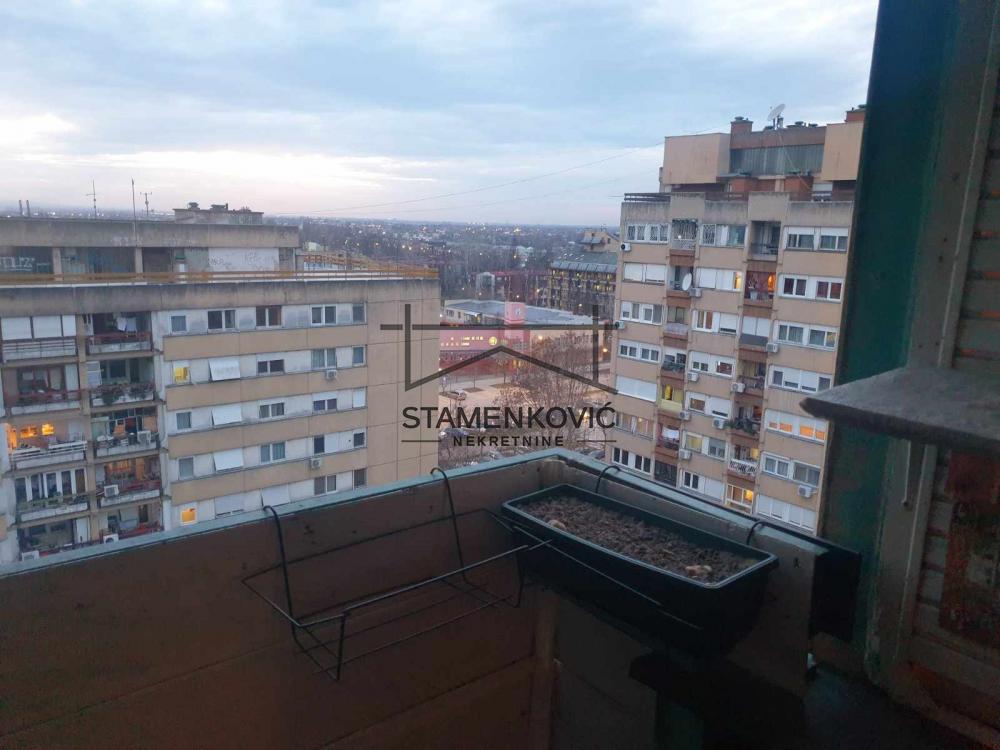 Trosoban stan na Novom Naselju ID#6610 124.000 €