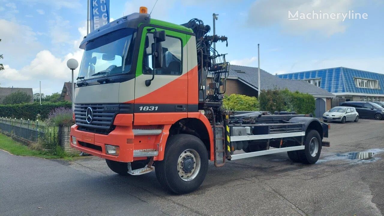 Mercedes-Benz Actros 1831 1931 4X4 Crane Container system pokretna dizalica