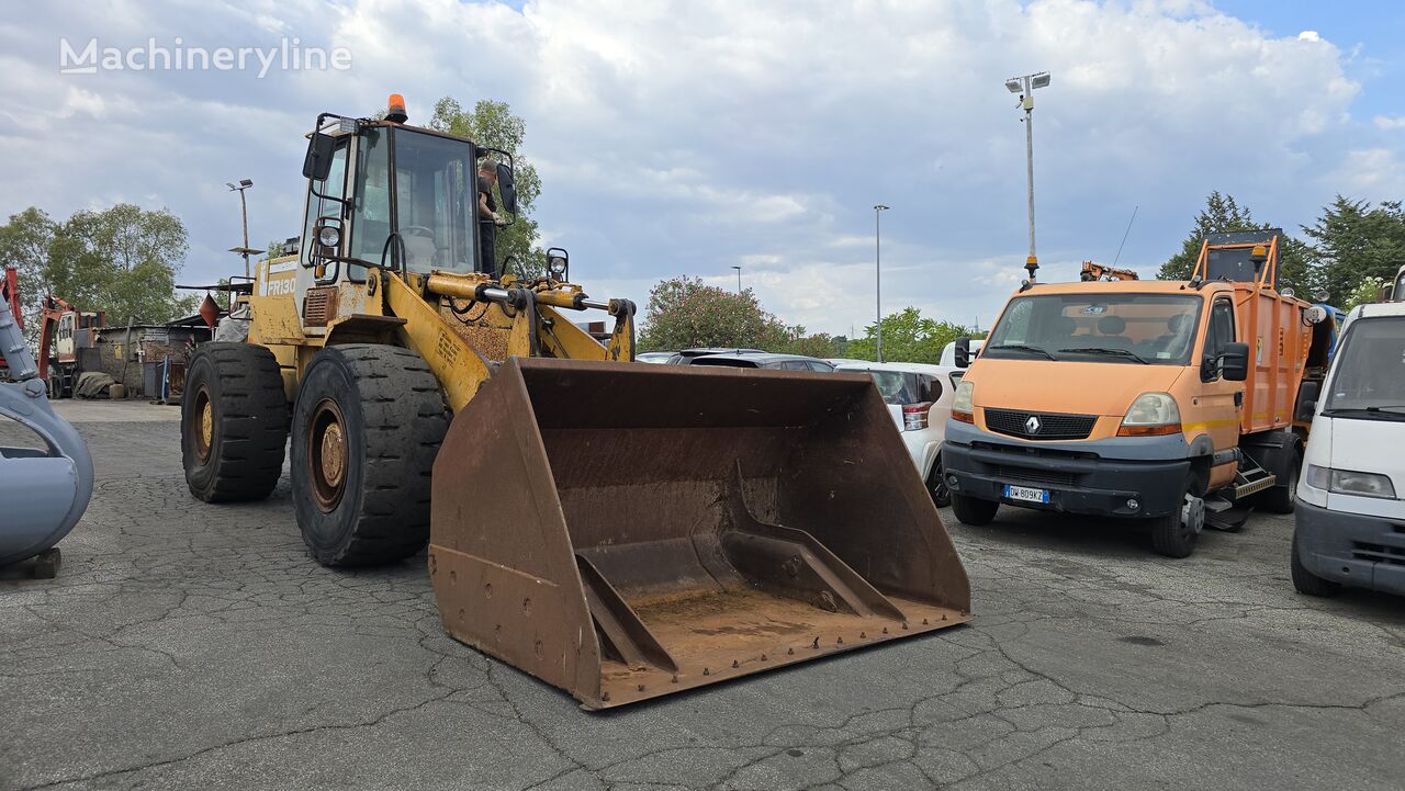 Fiat-Allis FR130 prednji utovarivač