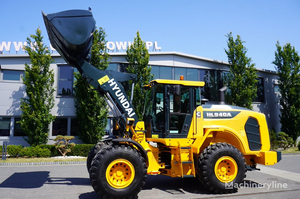 Hyundai HL940A articulated loader / year 2021 / weight 13.5t year of pro prednji utovarivač