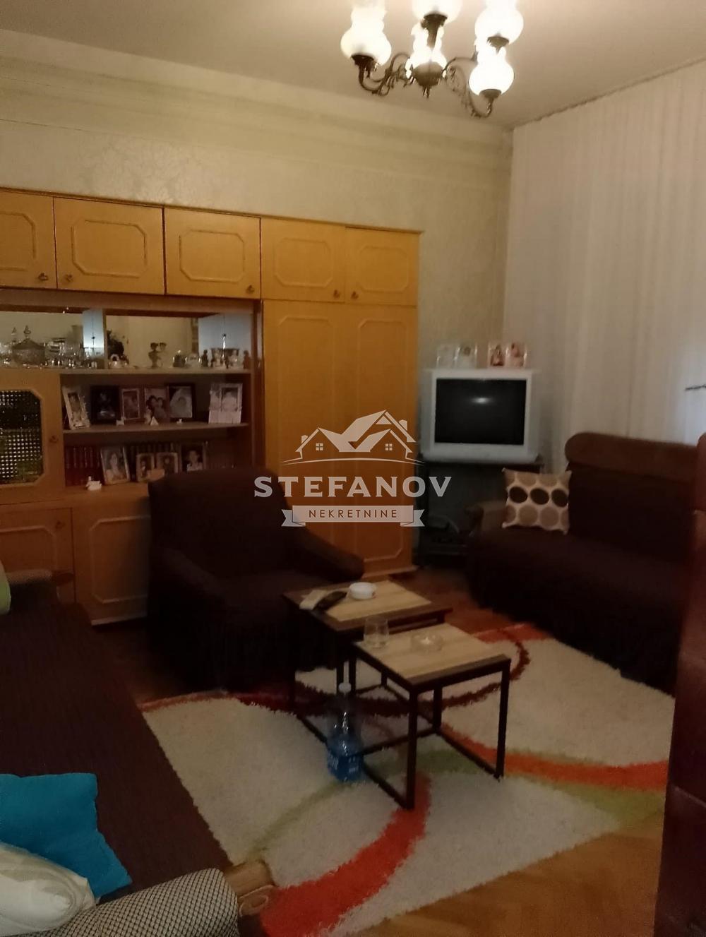 Trosoban stan u Dunavskoj ulici ID#1714 57.000 €