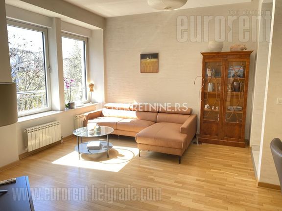 #40605, Izdavanje, Stan, VUKOV SPOMENIK, 1200 EUR