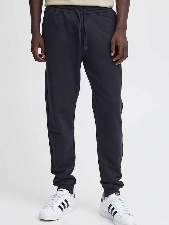 BLEND Sweatpant
2954 RSD 
4220 RSD -30% The lowest price in the last 30 days*
4220 RSD -30% The lowest price in the last 30 days*
4220 RSD -30% Redovna cena