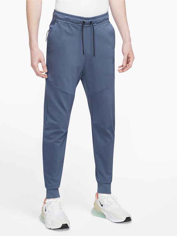 NIKE M NK TECH LGHTWHT JOGGER Sweatpants
10618 RSD 
13273 RSD -20% The lowest price in the last 30 days*
13273 RSD -20% The lowest price in the last 30 days*
13273 RSD -20% Redovna cena