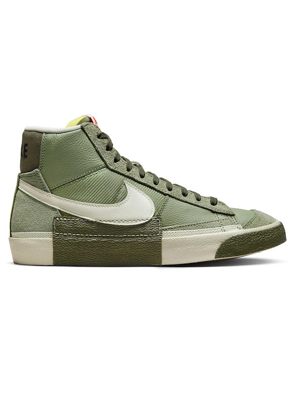 NIKE Muške patike BLAZER MID PRO CLUB Shoes
14600 RSD 11680 RSD