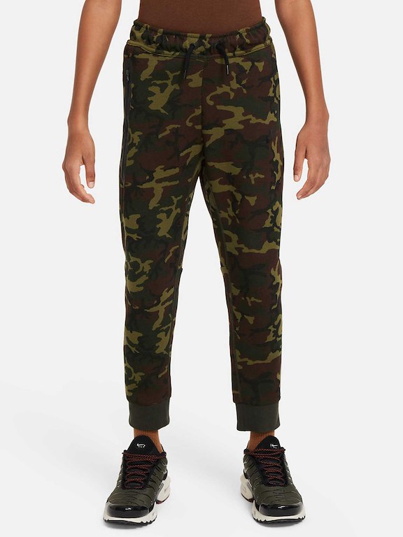 NIKE B NSW TCH FLC CAMO BOTTOM Pants
11945 RSD 9556 RSD