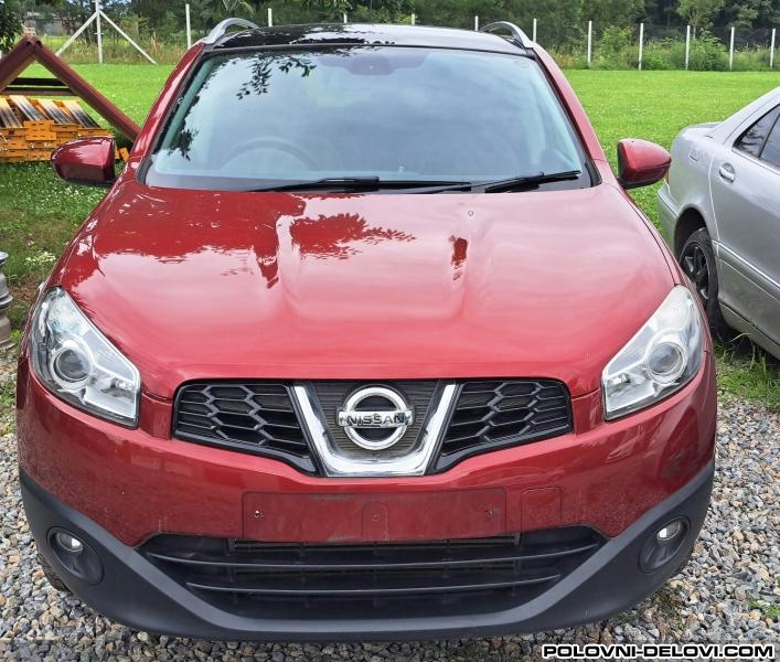 Nissan Qashgai 2.0 Dci Stakla