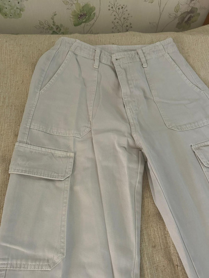 Zara kargo pantalone