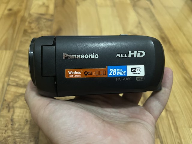 Panasonic HC-V380