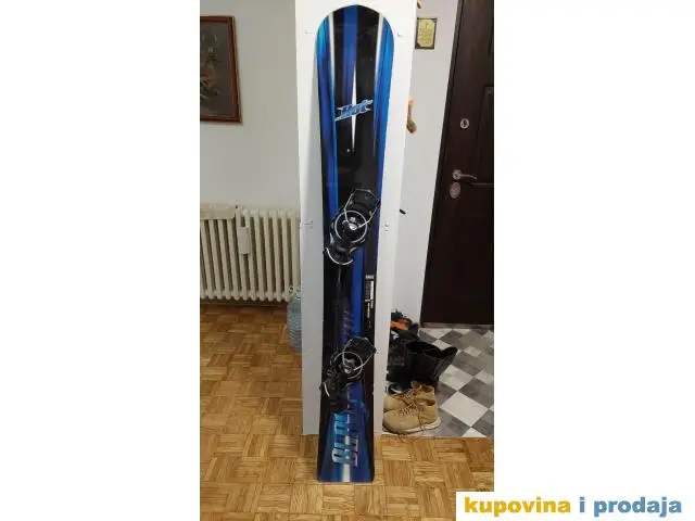 Snowboard