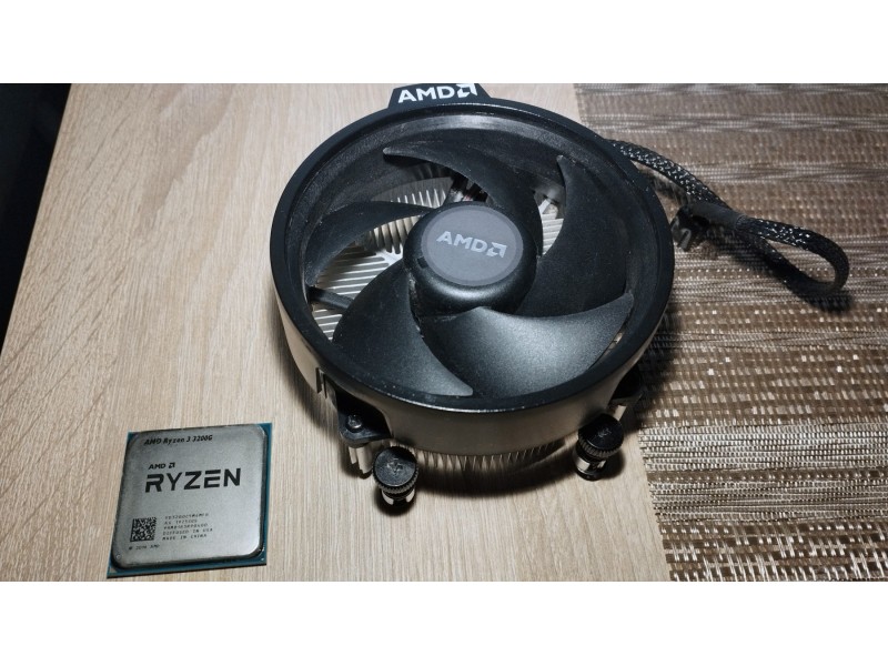 AMD Ryzen 3 3200g 3.6GHz AM4 + Originalni Kuler