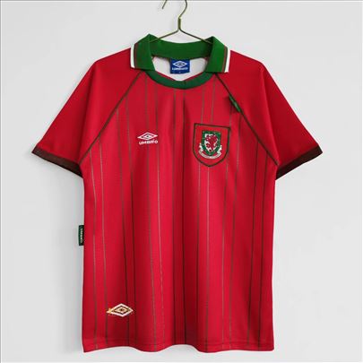 Vels (Wales) 1994/1996 domaći dres