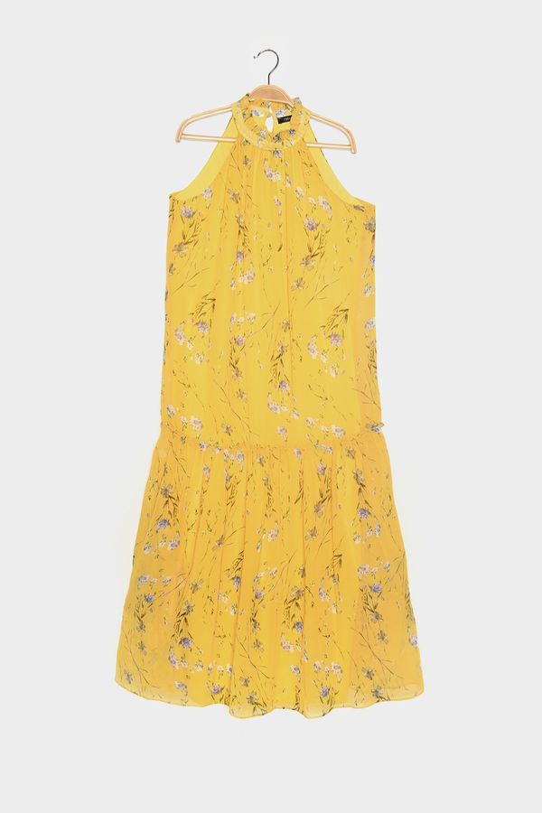 Trendyol Yellow Stand-up Collar Dress